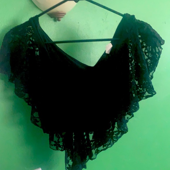 Tops | Lacy Cute Midriff | Poshmark